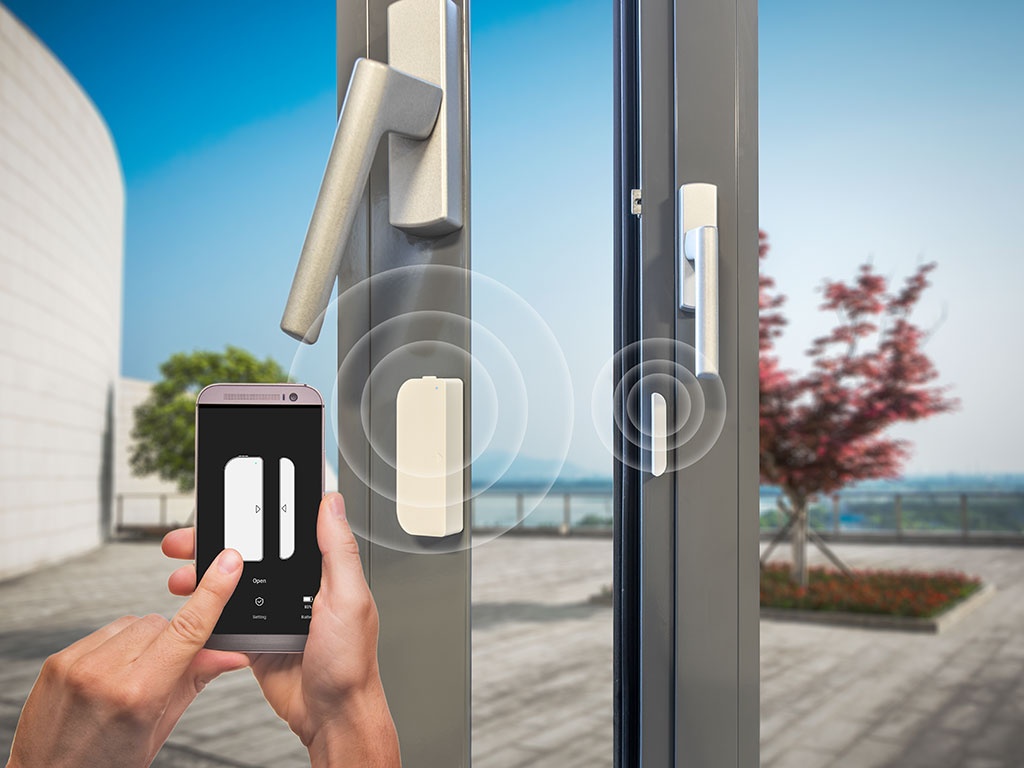 Smart Door And Window Sensor (HWS101) | Caliber