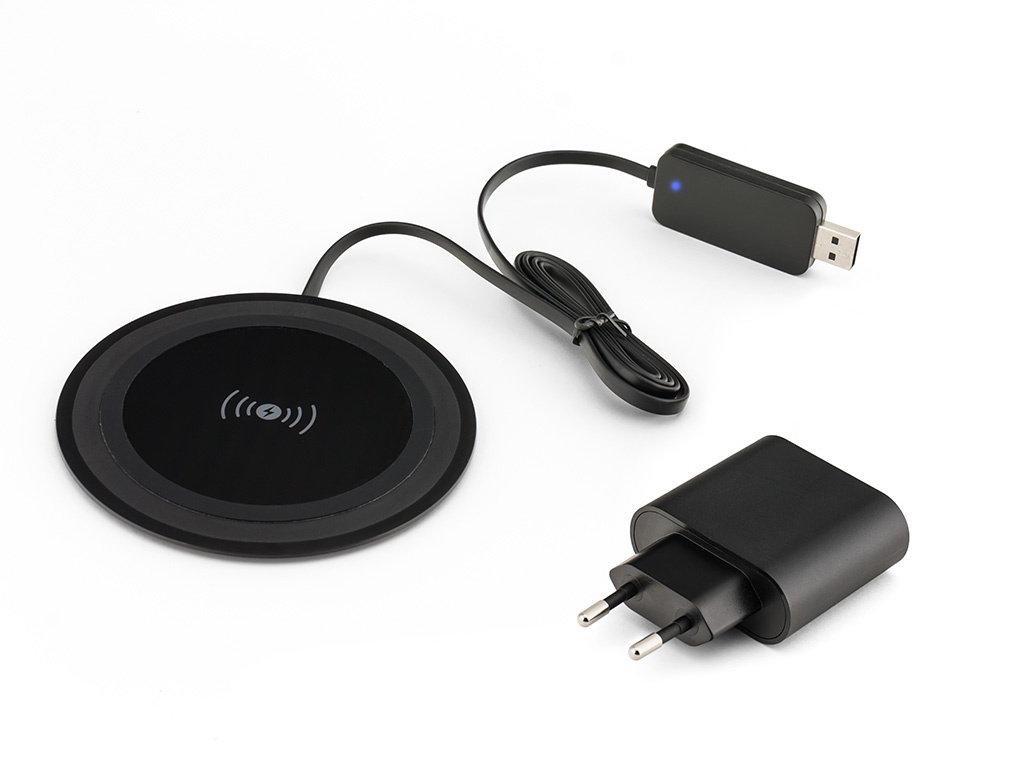 Qi Wireless Charger - With Adapter Black (PSQ10C-B) | Caliber